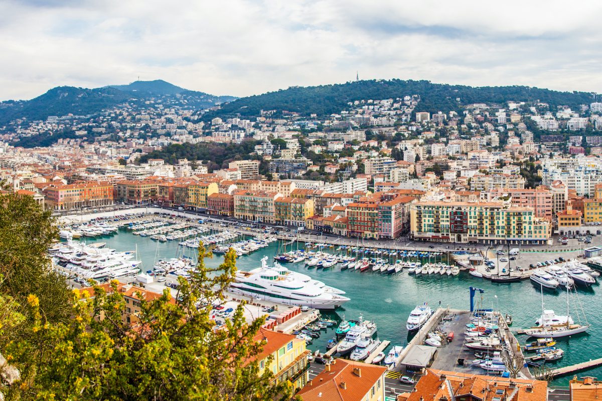 Dit wil je doen in de avond in Nice: Van rooftop bars tot cocktail ...