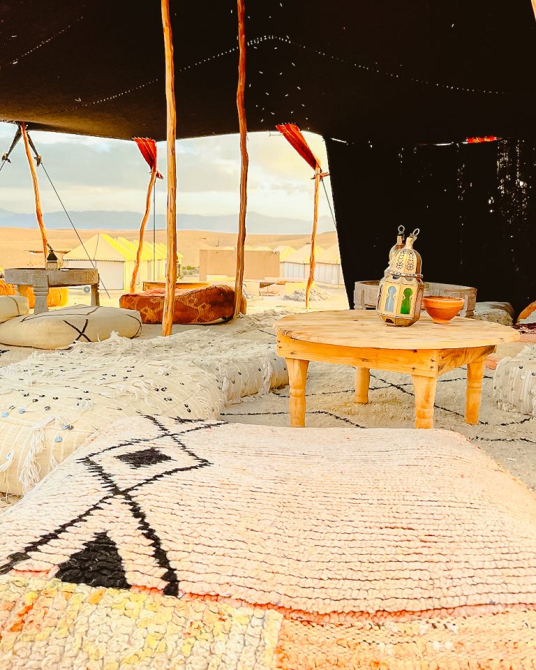 Overnachten in de Agafay woestijn, Marokko | We Are Travellers