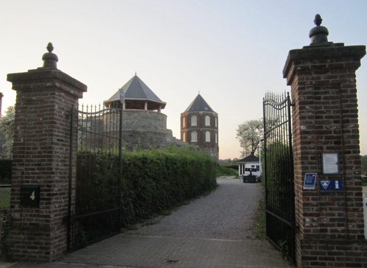 6 keer op bezoek bij een wijngaard in Limburg | We Are Travellers