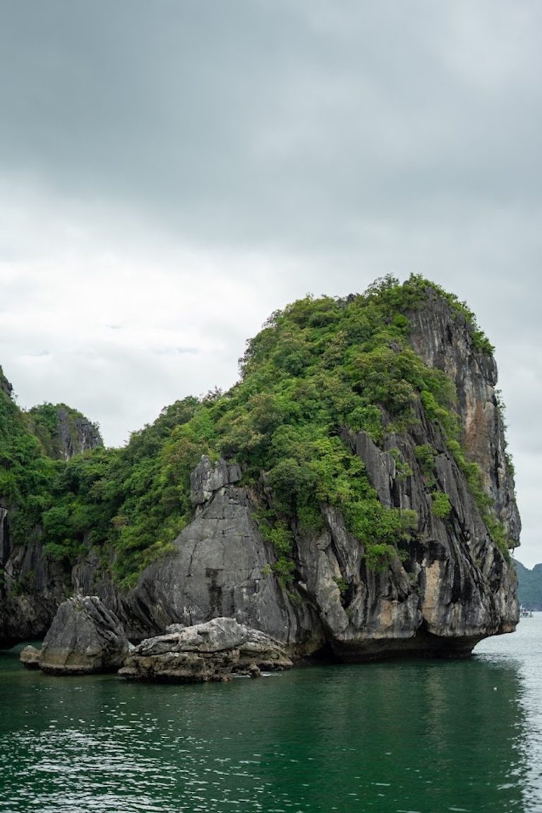 Dit wil je doen in het groene Cat Ba! | We Are Travellers