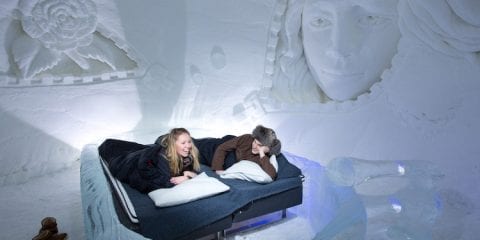 Slapen in een IJshotel? Dit zijn de 11 coolste ijshotels!